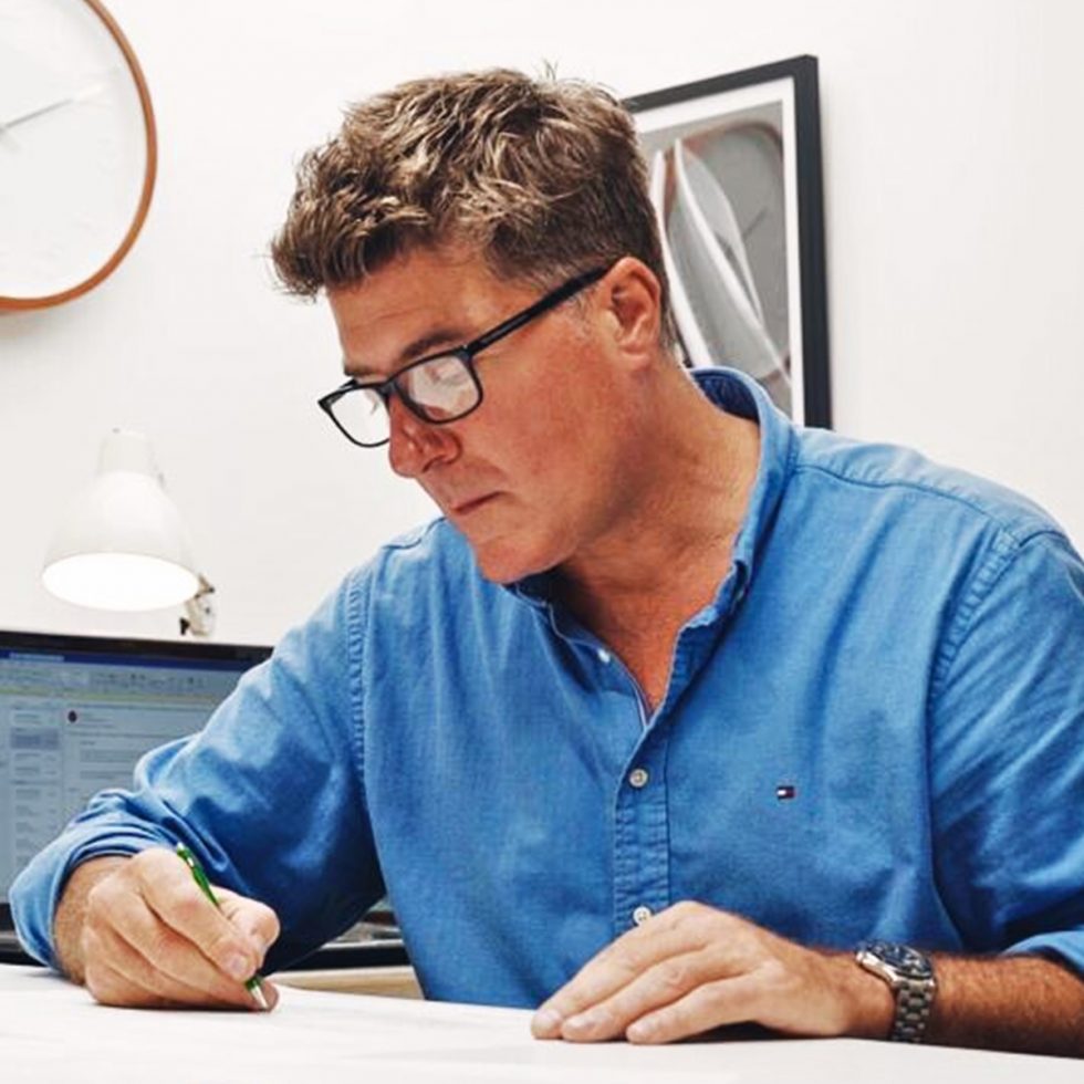 Arrange Spaces | High Quality Contract and Bespoke Furniture